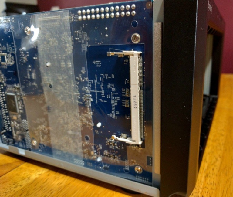 How to upgrade Synology DS1815+ to 16GB RAM - Mike Tabor